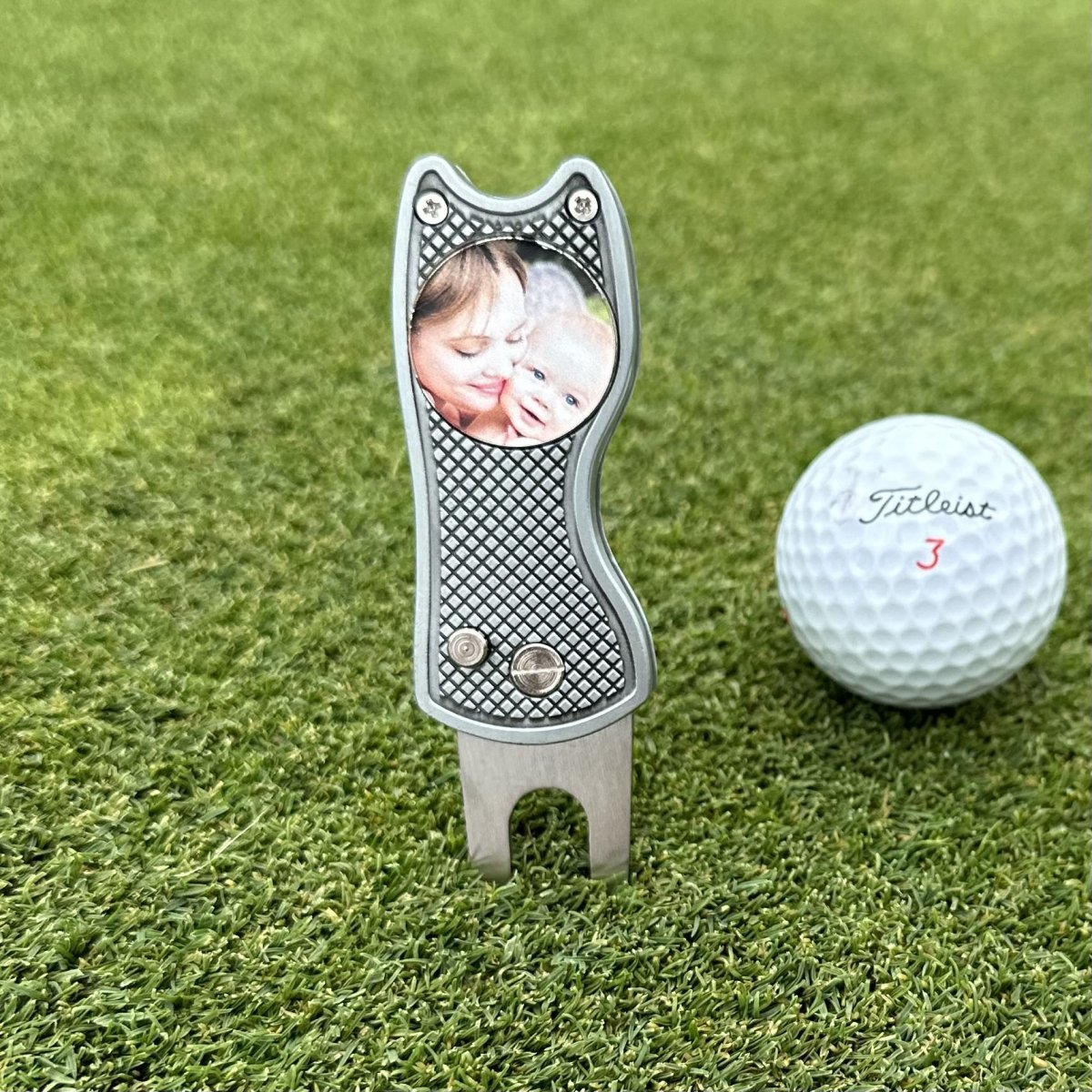 Custom Divot Tools | Personalized Golf Ball Repair Tool - Groovy Golfer