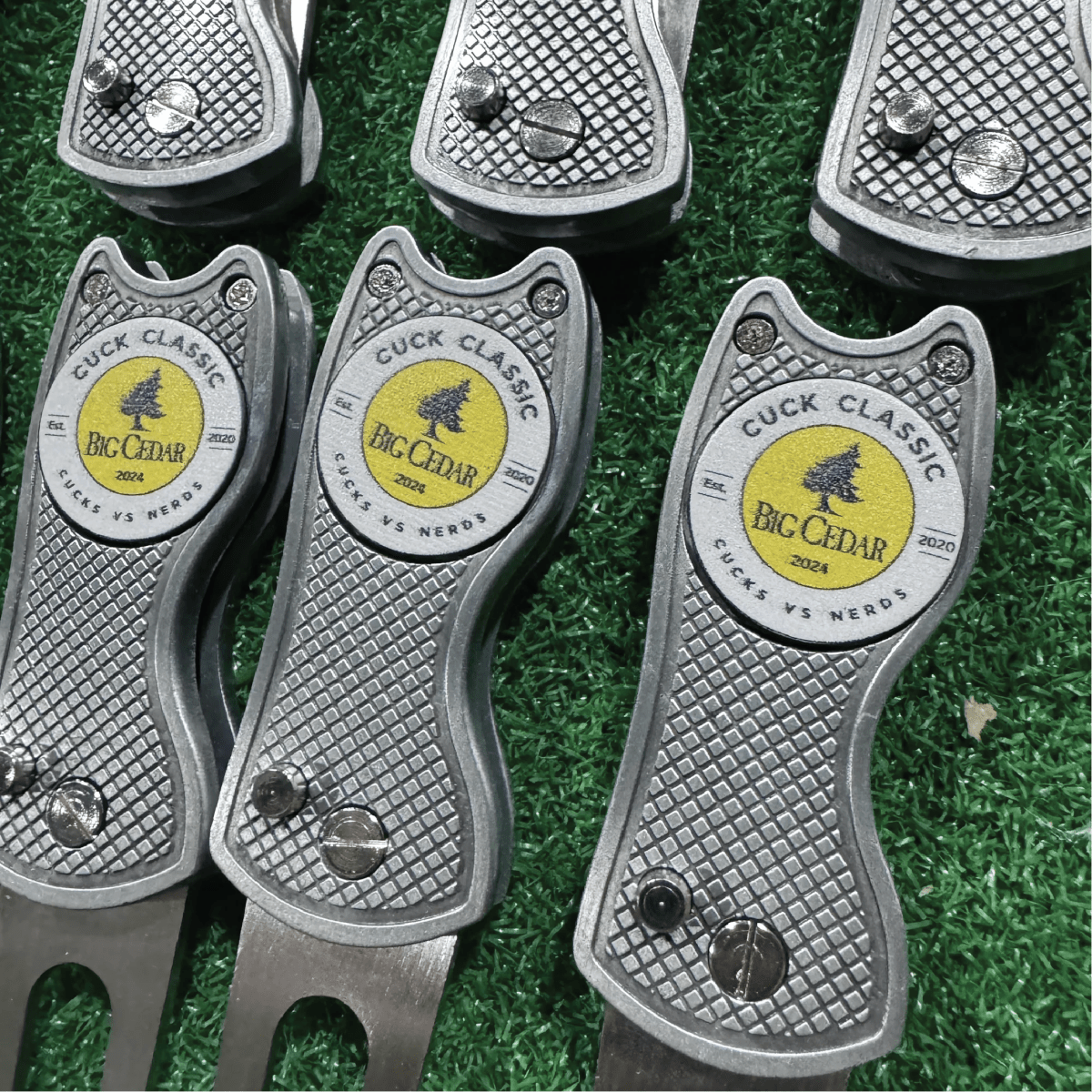 Logo Custom Divot Tool with Ball Marker – Top Golf Outing & Tee Gift ...